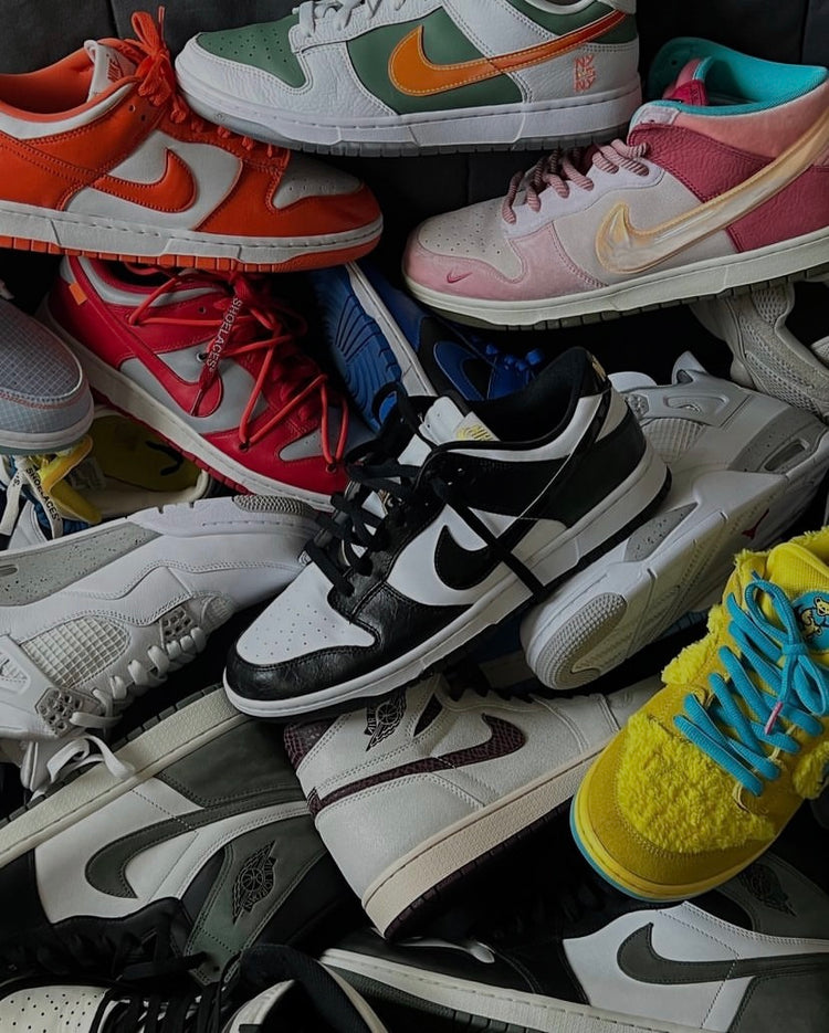 Lost Threads Vintage 90s Retro Clothing and Accessories